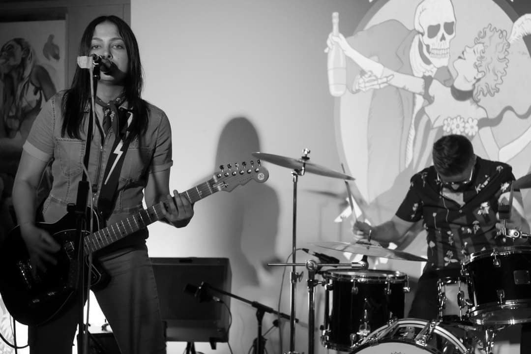 Music Talk with Indie-Punk duo from Glasgow 'Run Into The Night' – T.U ...